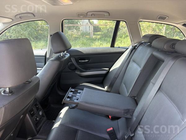 Melns BMW 320 2008 Rīga, ar dzinēja tilpumu 2.00 L un nobraukumu 322 tūkst. km par 3500 €, foto 10 vietnē AUTOMOTO.COM.LV