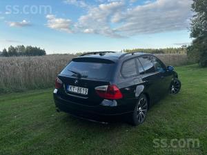 Black BMW 320 2008 in Valmiera, with an engine capacity of 2.00 L and mileage of 290 thousand km for 2500 €, photo 3 on AUTOMOTO.COM.LV