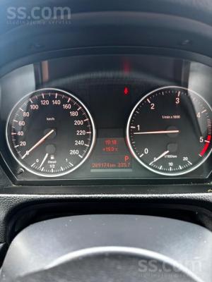 Black BMW 320 2008 in Valmiera, with an engine capacity of 2.00 L and mileage of 290 thousand km for 2500 €, photo 6 on AUTOMOTO.COM.LV
