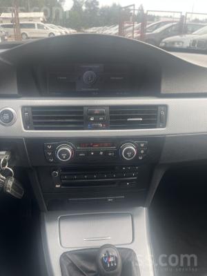 Melns BMW 320 2008 Rīga, ar dzinēja tilpumu 2.00 L un nobraukumu 0 tūkst. km par 3590 €, foto 13 vietnē AUTOMOTO.COM.LV