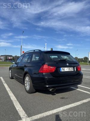 Black BMW 320 2008 in Riga, with an engine capacity of 2.00 L and mileage of 212 thousand km for 3900 €, photo  on AUTOMOTO.COM.LV