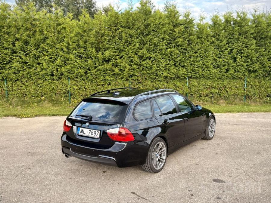 Black BMW 320 2008 in Riga, with an engine capacity of 2.00 L and mileage of 334 thousand km for 5200 €, photo 3 on AUTOMOTO.COM.LV