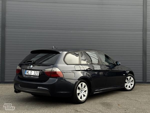 Melns BMW 320 2008 Klaipėda, ar dzinēja tilpumu 2.00 L un nobraukumu 323 tūkst. km par 3150 €, foto 3 vietnē AUTOMOTO.COM.LV
