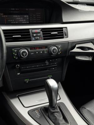 Melns BMW 320 2008 Klaipėda, ar dzinēja tilpumu 2.00 L un nobraukumu 323 tūkst. km par 3150 €, foto 10 vietnē AUTOMOTO.COM.LV