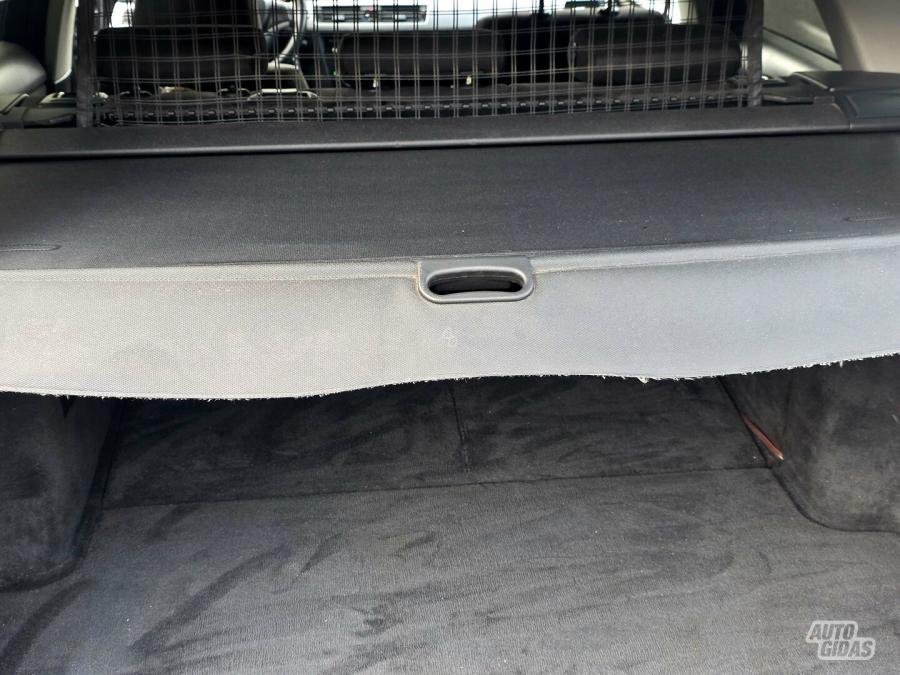 Черный БМВ 320 2008 в Шилуте, объемом двигателя 2.00 л и пробегом 400 тыс. км за 2650 €, фото 12 на AUTOMOTO.COM.LV