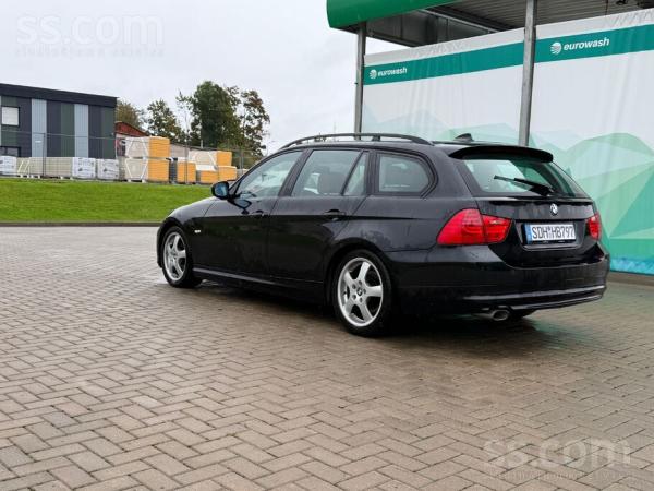 Melns BMW 320 2008 Ludza, ar dzinēja tilpumu 2.00 L un nobraukumu 347 tūkst. km par 5800 €, foto 5 vietnē AUTOMOTO.COM.LV