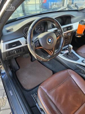 Black BMW 320 2008 in Vilnius, with an engine capacity of 2.00 L and mileage of 350 thousand km for 4200 €, photo 14 on AUTOMOTO.COM.LV
