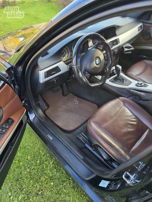 Black BMW 320 2008 in Vilnius, with an engine capacity of 2.00 L and mileage of 350 thousand km for 4200 €, photo 16 on AUTOMOTO.COM.LV