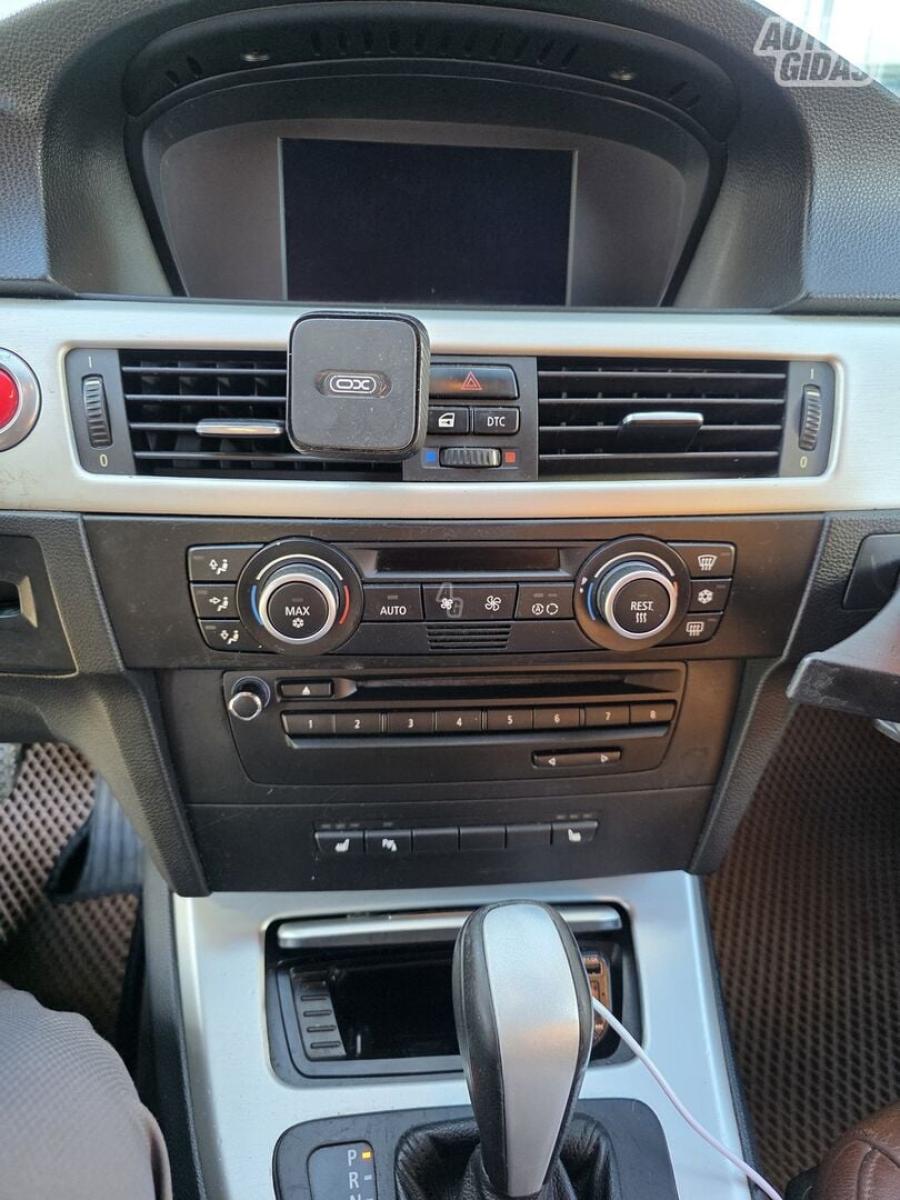 Black BMW 320 2008 in Vilnius, with an engine capacity of 2.00 L and mileage of 350 thousand km for 4200 €, photo 20 on AUTOMOTO.COM.LV