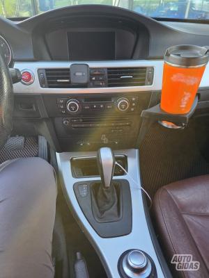 Black BMW 320 2008 in Vilnius, with an engine capacity of 2.00 L and mileage of 350 thousand km for 4200 €, photo 22 on AUTOMOTO.COM.LV