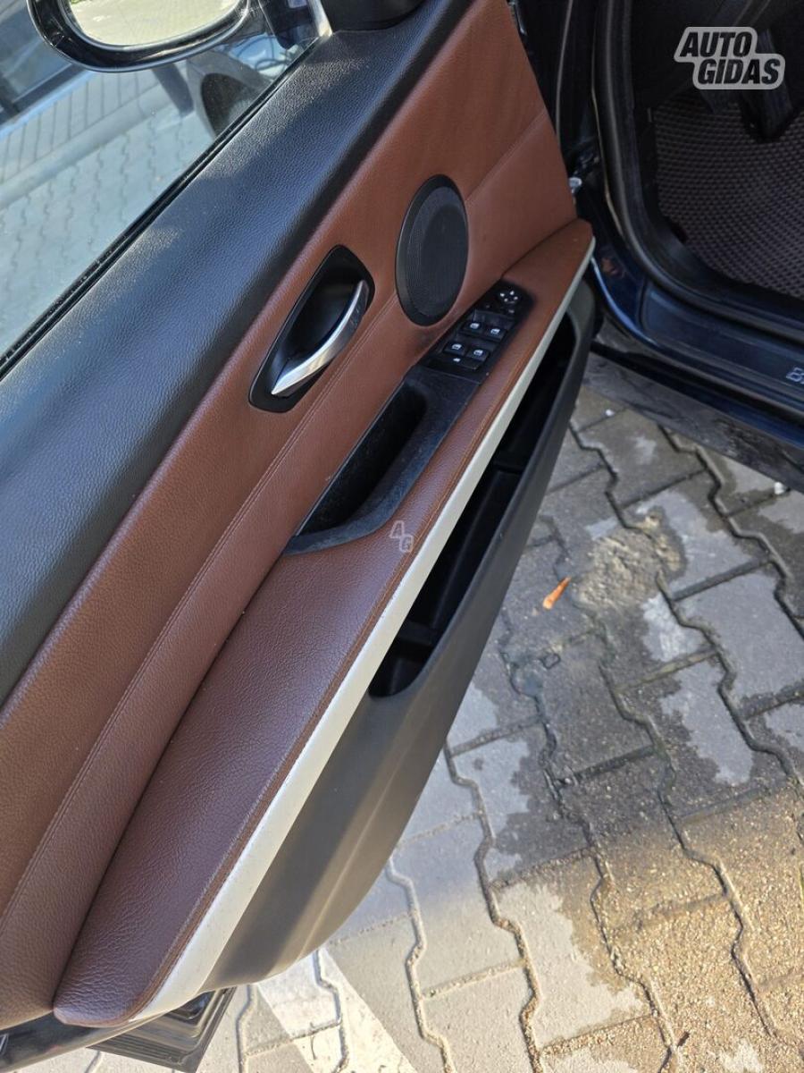 Black BMW 320 2008 in Vilnius, with an engine capacity of 2.00 L and mileage of 350 thousand km for 4200 €, photo 29 on AUTOMOTO.COM.LV