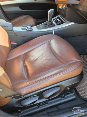 Black BMW 320 2008 in Vilnius, with an engine capacity of 2.00 L and mileage of 350 thousand km for 4200 €, photo 34 on AUTOMOTO.COM.LV