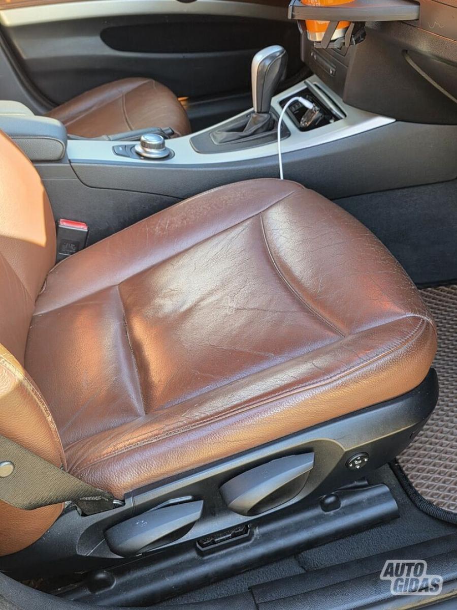 Black BMW 320 2008 in Vilnius, with an engine capacity of 2.00 L and mileage of 350 thousand km for 4200 €, photo 34 on AUTOMOTO.COM.LV