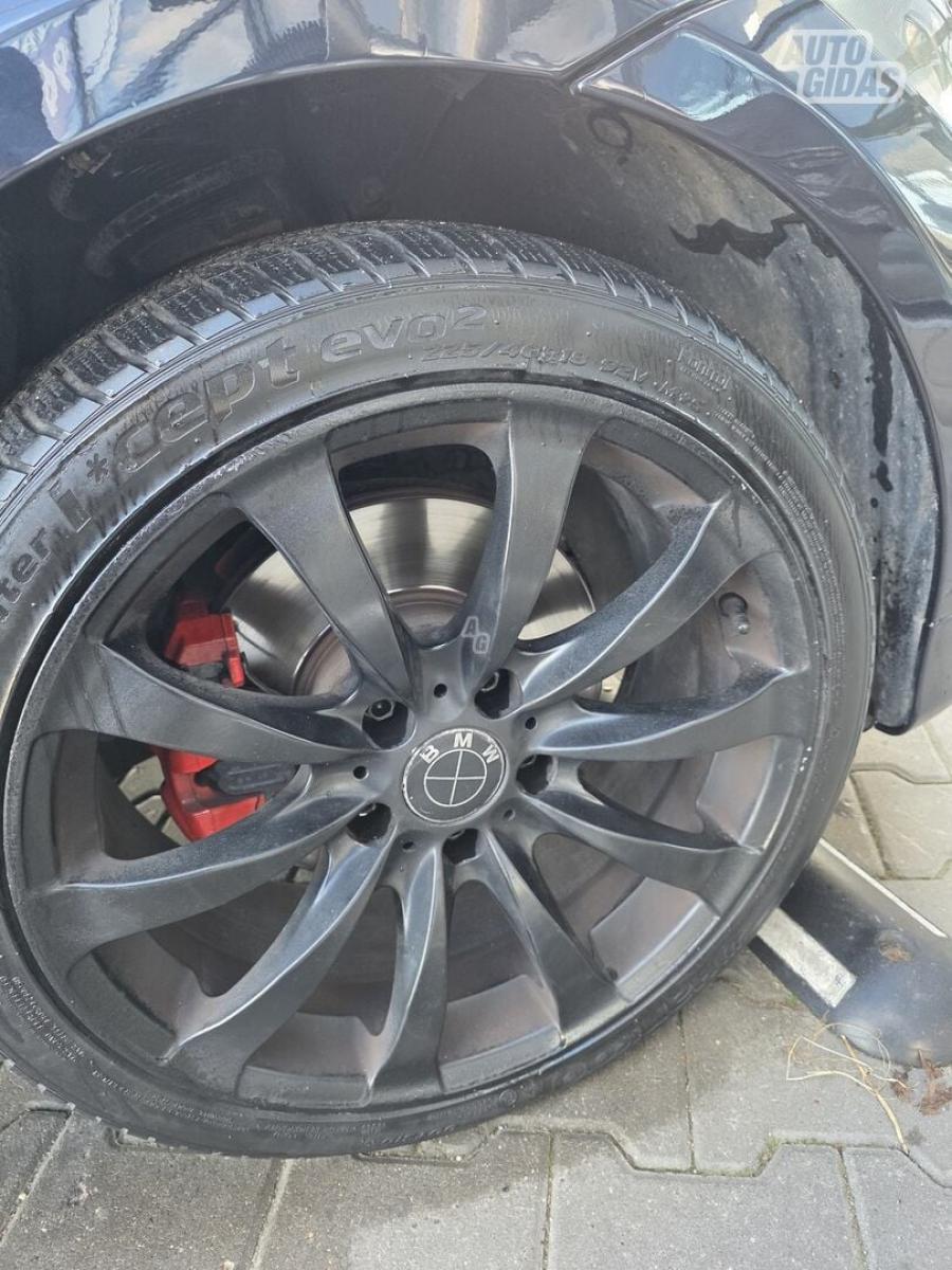 Black BMW 320 2008 in Vilnius, with an engine capacity of 2.00 L and mileage of 350 thousand km for 4200 €, photo 40 on AUTOMOTO.COM.LV