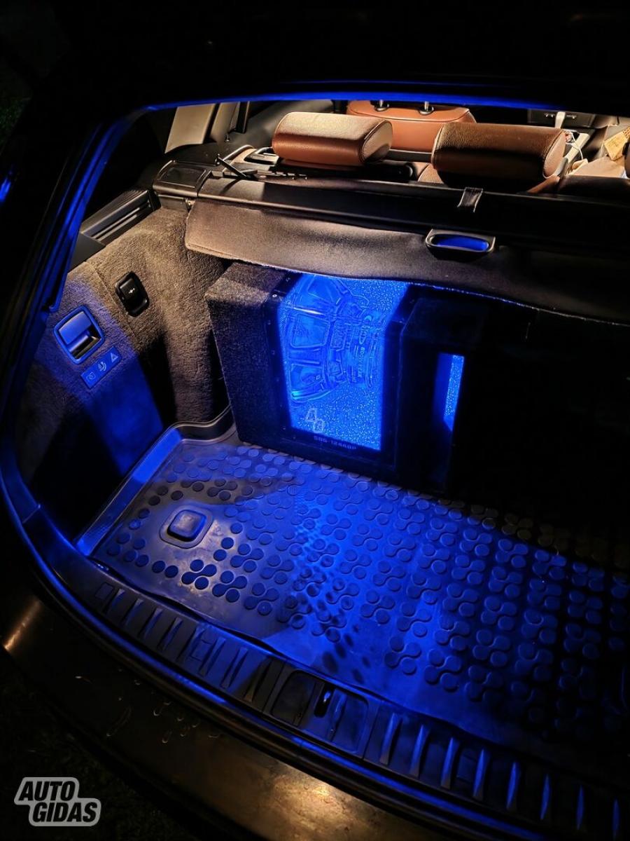 Black BMW 320 2008 in Vilnius, with an engine capacity of 2.00 L and mileage of 350 thousand km for 4200 €, photo 42 on AUTOMOTO.COM.LV