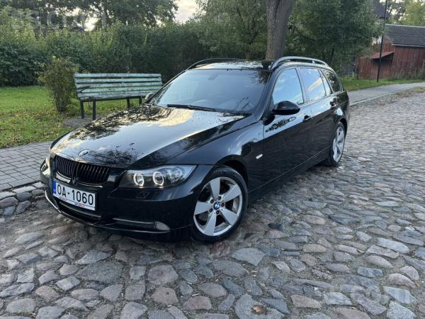 Melns BMW 320 2008 Jelgava, ar dzinēja tilpumu 2.00 L un nobraukumu 380 tūkst. km par 3299 €, foto 1 vietnē AUTOMOTO.COM.LV