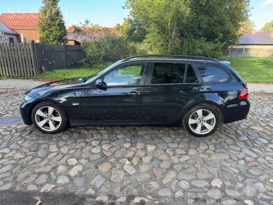 Melns BMW 320 2008 Jelgava, ar dzinēja tilpumu 2.00 L un nobraukumu 380 tūkst. km par 3299 €, foto 8 vietnē AUTOMOTO.COM.LV