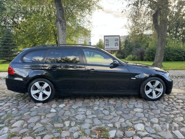 Melns BMW 320 2008 Jelgava, ar dzinēja tilpumu 2.00 L un nobraukumu 380 tūkst. km par 3299 €, foto 9 vietnē AUTOMOTO.COM.LV