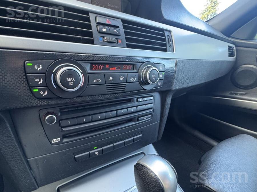 Melns BMW 320 2008 Jelgava, ar dzinēja tilpumu 2.00 L un nobraukumu 380 tūkst. km par 3299 €, foto 13 vietnē AUTOMOTO.COM.LV
