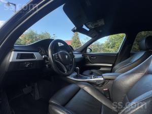 Melns BMW 320 2008 Jelgava, ar dzinēja tilpumu 2.00 L un nobraukumu 380 tūkst. km par 3299 €, foto 15 vietnē AUTOMOTO.COM.LV
