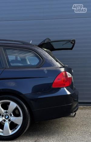 Black BMW 320 2008 in Klaipeda, with an engine capacity of 2.00 L and mileage of 285 thousand km for 2850 €, photo 12 on AUTOMOTO.COM.LV