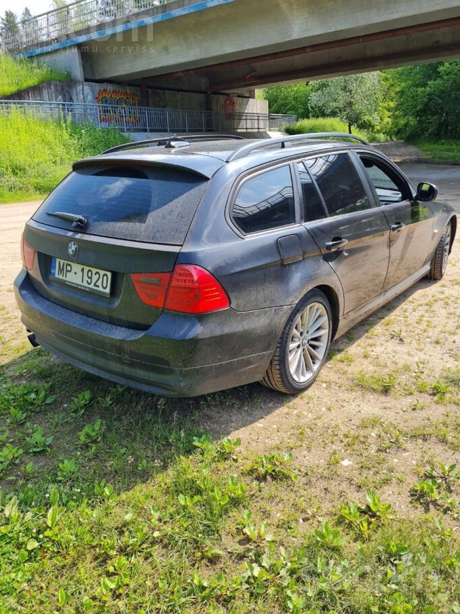 Melns BMW 320 2009 Rīga, ar dzinēja tilpumu 2.00 L un nobraukumu 238 tūkst. km par 5000 €, foto 3 vietnē AUTOMOTO.COM.LV