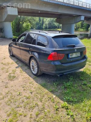 Melns BMW 320 2009 Rīga, ar dzinēja tilpumu 2.00 L un nobraukumu 238 tūkst. km par 5000 €, foto 4 vietnē AUTOMOTO.COM.LV