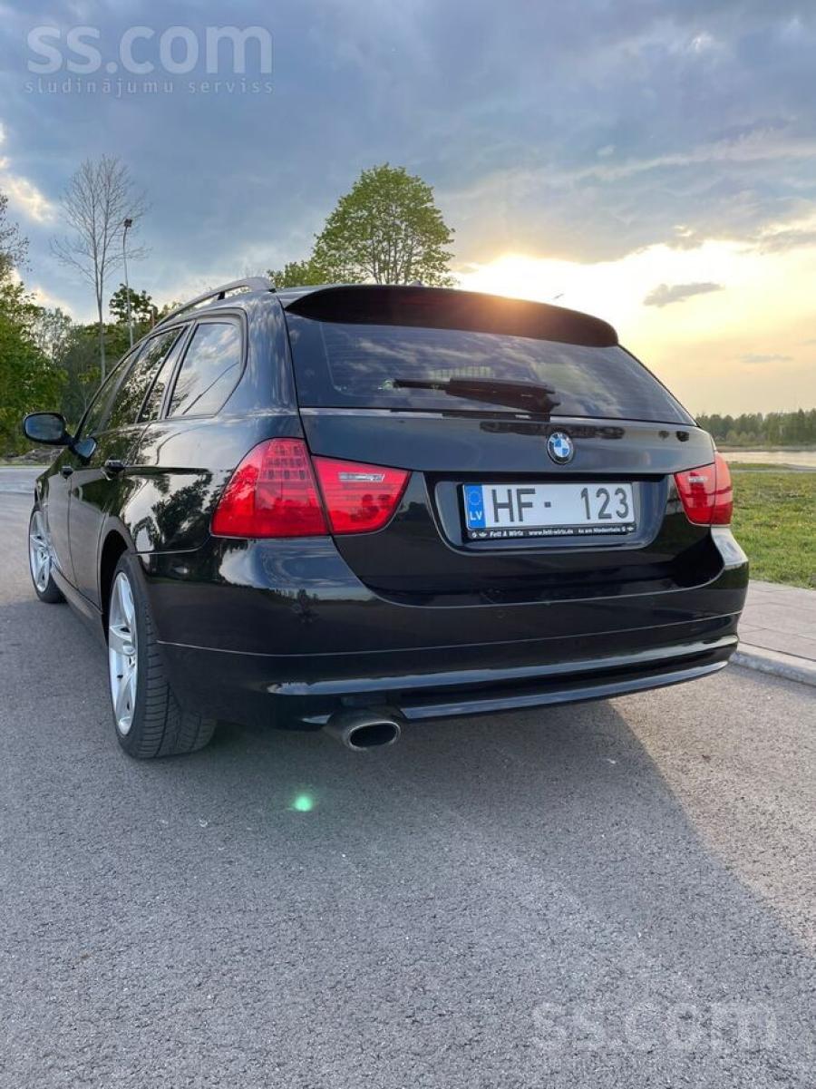Melns BMW 320 2009 Balvi, ar dzinēja tilpumu 2.00 L un nobraukumu 345 tūkst. km par 5100 €, foto 3 vietnē AUTOMOTO.COM.LV