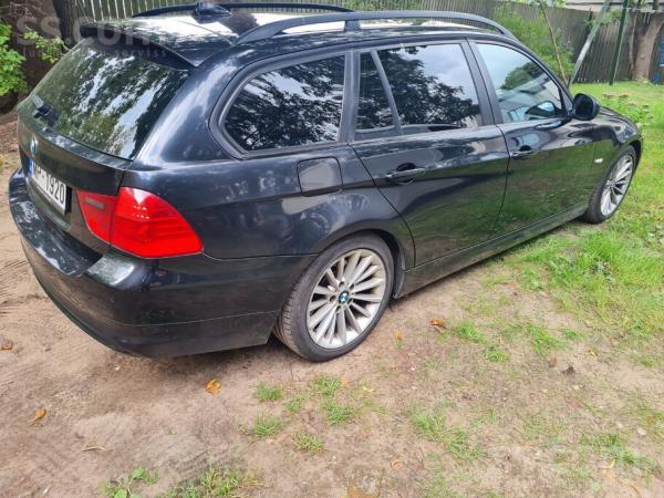 Black BMW 320 2009 in Riga, with an engine capacity of 2.00 L and mileage of 243 thousand km for 4500 €, photo 4 on AUTOMOTO.COM.LV