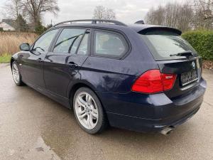 Black BMW 320 2009 in Birzai, with an engine capacity of 2.00 L and mileage of 298 thousand km for 3550 €, photo 3 on AUTOMOTO.COM.LV