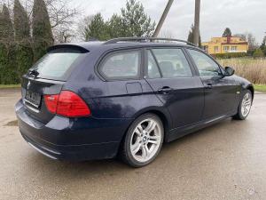 Black BMW 320 2009 in Birzai, with an engine capacity of 2.00 L and mileage of 298 thousand km for 3550 €, photo 4 on AUTOMOTO.COM.LV