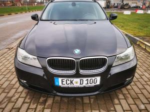 Black BMW 320 2009 in Klaipeda, with an engine capacity of 2.00 L and mileage of 203 thousand km for 3980 €, photo 2 on AUTOMOTO.COM.LV