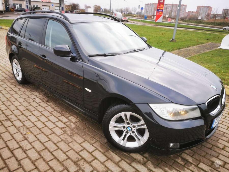Black BMW 320 2009 in Klaipeda, with an engine capacity of 2.00 L and mileage of 203 thousand km for 3980 €, photo 3 on AUTOMOTO.COM.LV