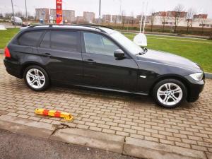Black BMW 320 2009 in Klaipeda, with an engine capacity of 2.00 L and mileage of 203 thousand km for 3980 €, photo 8 on AUTOMOTO.COM.LV