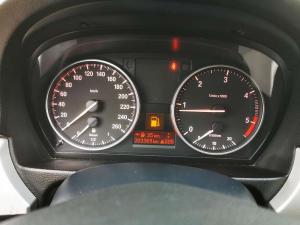 Black BMW 320 2009 in Klaipeda, with an engine capacity of 2.00 L and mileage of 203 thousand km for 3980 €, photo 27 on AUTOMOTO.COM.LV