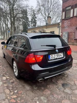 Black BMW 320 2009 in Riga, with an engine capacity of 2.00 L and mileage of 287 thousand km for 6350 €, photo 7 on AUTOMOTO.COM.LV