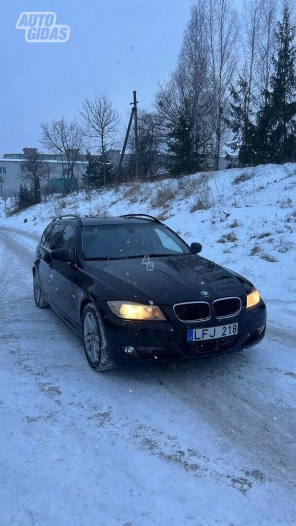 Black BMW 320 2009 in Kaunas, with an engine capacity of 2.00 L and mileage of 385 thousand km for 3600 €, photo 1 on AUTOMOTO.COM.LV