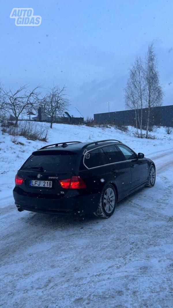 Black BMW 320 2009 in Kaunas, with an engine capacity of 2.00 L and mileage of 385 thousand km for 3600 €, photo 4 on AUTOMOTO.COM.LV