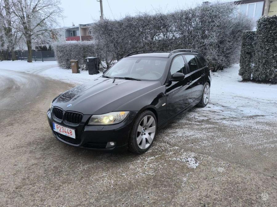 Melns BMW 320 2009 Marijampole, ar dzinēja tilpumu 2.00 L un nobraukumu 290 tūkst. km par 4300 €, foto 1 vietnē AUTOMOTO.COM.LV