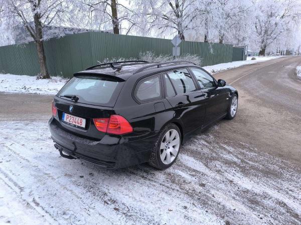Black BMW 320 2009 in Marijampole, with an engine capacity of 2.00 L and mileage of 290 thousand km for 4300 €, photo 5 on AUTOMOTO.COM.LV