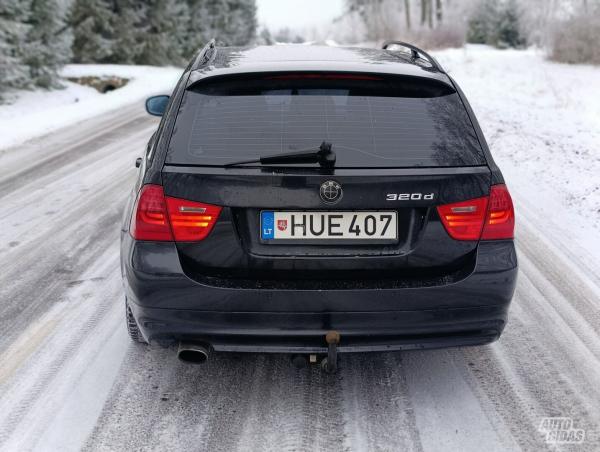 Melns BMW 320 2009 Kauņa, ar dzinēja tilpumu 2.00 L un nobraukumu 397 tūkst. km par 3200 €, foto 9 vietnē AUTOMOTO.COM.LV