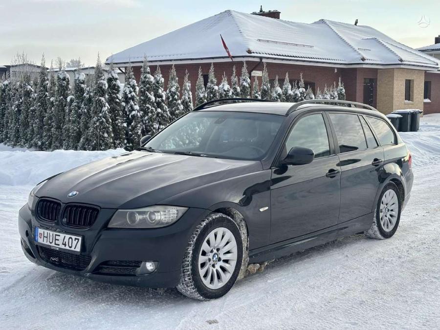Melns BMW 320 2009 Viļņa, ar dzinēja tilpumu 2.00 L un nobraukumu 400 tūkst. km par 3200 €, foto 1 vietnē AUTOMOTO.COM.LV