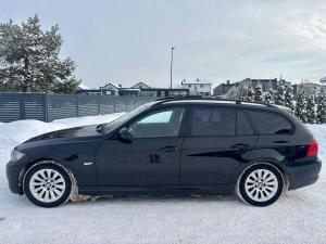 Melns BMW 320 2009 Viļņa, ar dzinēja tilpumu 2.00 L un nobraukumu 400 tūkst. km par 3200 €, foto 2 vietnē AUTOMOTO.COM.LV