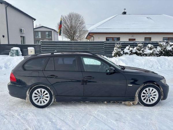 Melns BMW 320 2009 Viļņa, ar dzinēja tilpumu 2.00 L un nobraukumu 400 tūkst. km par 3200 €, foto 6 vietnē AUTOMOTO.COM.LV