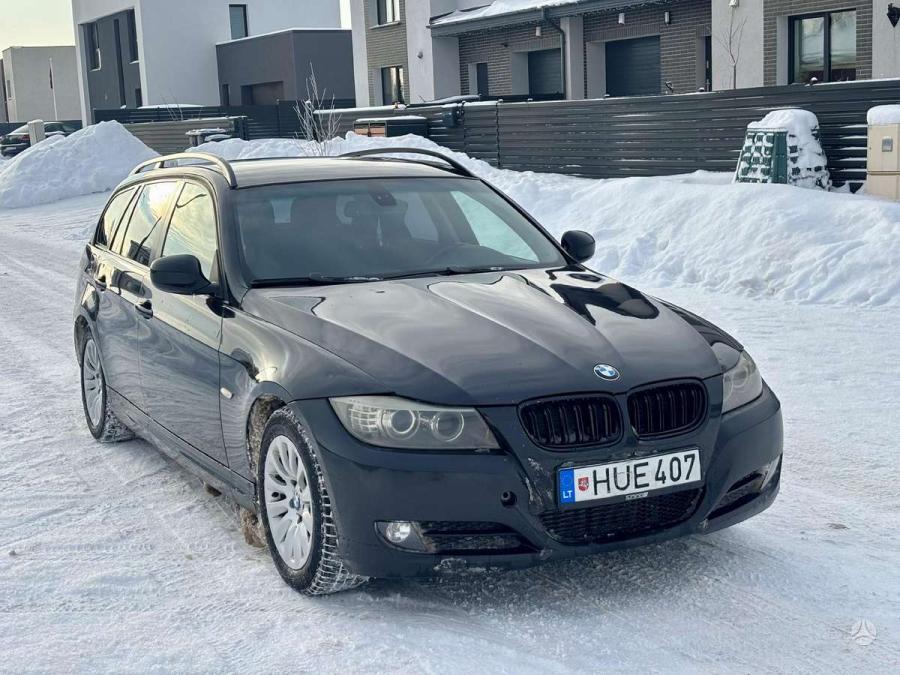 Melns BMW 320 2009 Viļņa, ar dzinēja tilpumu 2.00 L un nobraukumu 400 tūkst. km par 3200 €, foto 7 vietnē AUTOMOTO.COM.LV