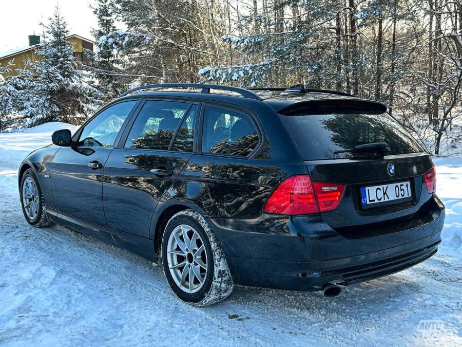 Melns BMW 320 2009 Viļņa, ar dzinēja tilpumu 2.00 L un nobraukumu 341 tūkst. km par 2999 €, foto 2 vietnē AUTOMOTO.COM.LV