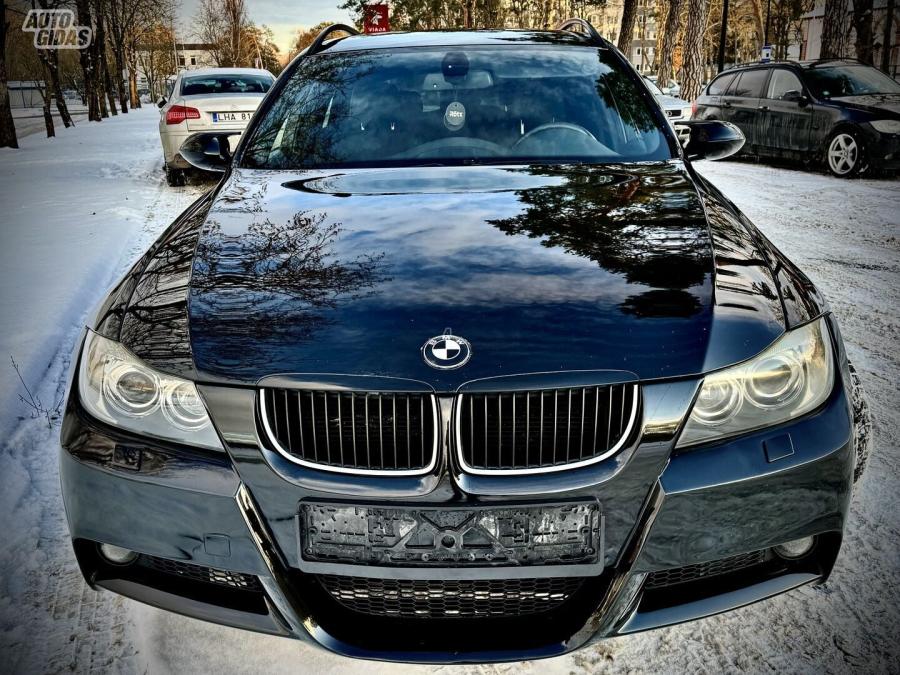 Melns BMW 320 2009 Alīta, ar dzinēja tilpumu 2.00 L un nobraukumu 291 tūkst. km par 5650 €, foto 17 vietnē AUTOMOTO.COM.LV