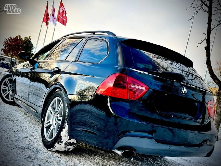 Melns BMW 320 2009 Alīta, ar dzinēja tilpumu 2.00 L un nobraukumu 291 tūkst. km par 5650 €, foto 25 vietnē AUTOMOTO.COM.LV