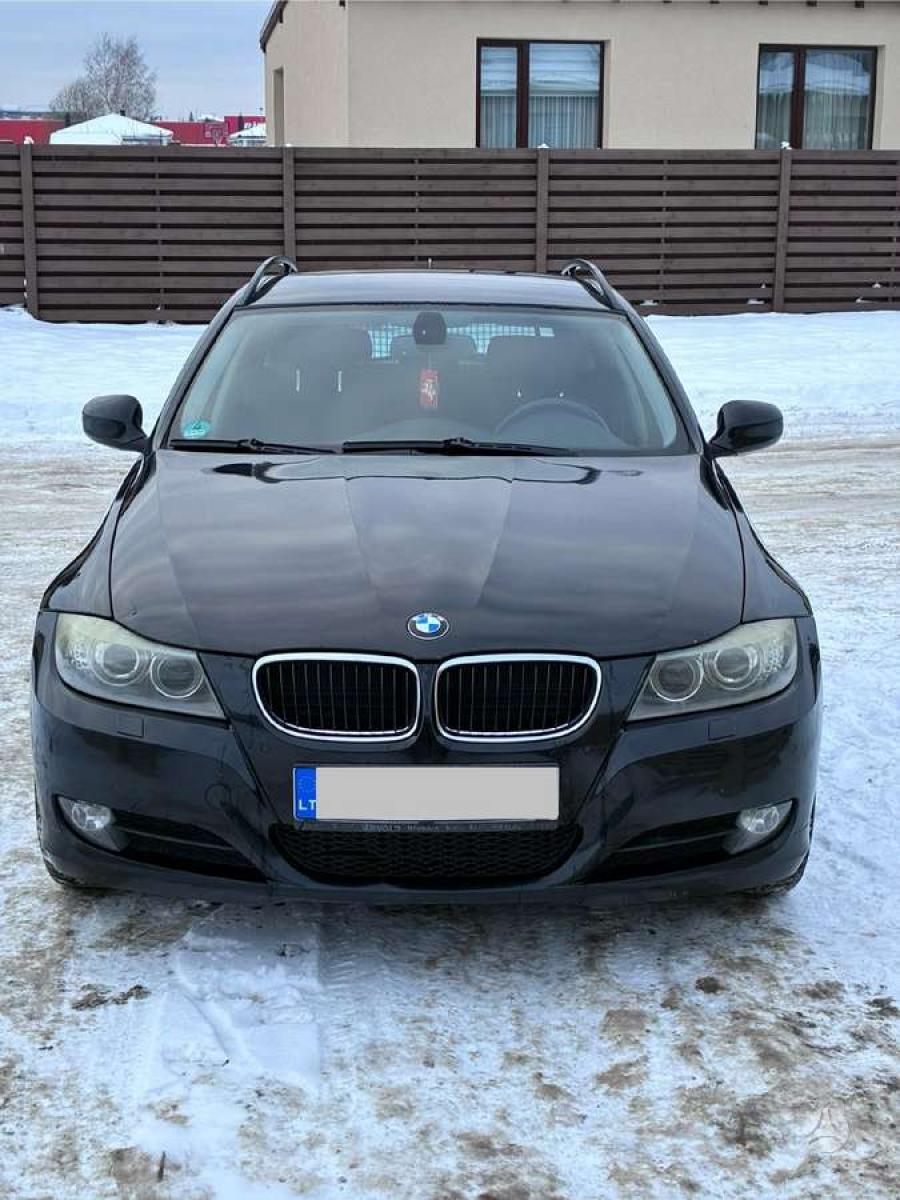 Melns BMW 320 2009 Klaipėda, ar dzinēja tilpumu 2.00 L un nobraukumu 307 tūkst. km par 4800 €, foto 1 vietnē AUTOMOTO.COM.LV