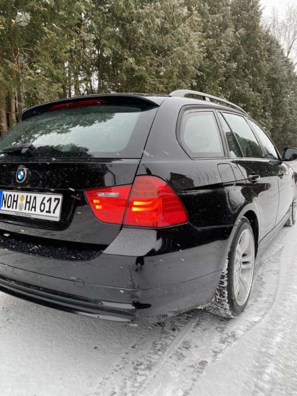 Melns BMW 320 2009 Kauņa, ar dzinēja tilpumu 2.00 L un nobraukumu 360 tūkst. km par 4500 €, foto 8 vietnē AUTOMOTO.COM.LV
